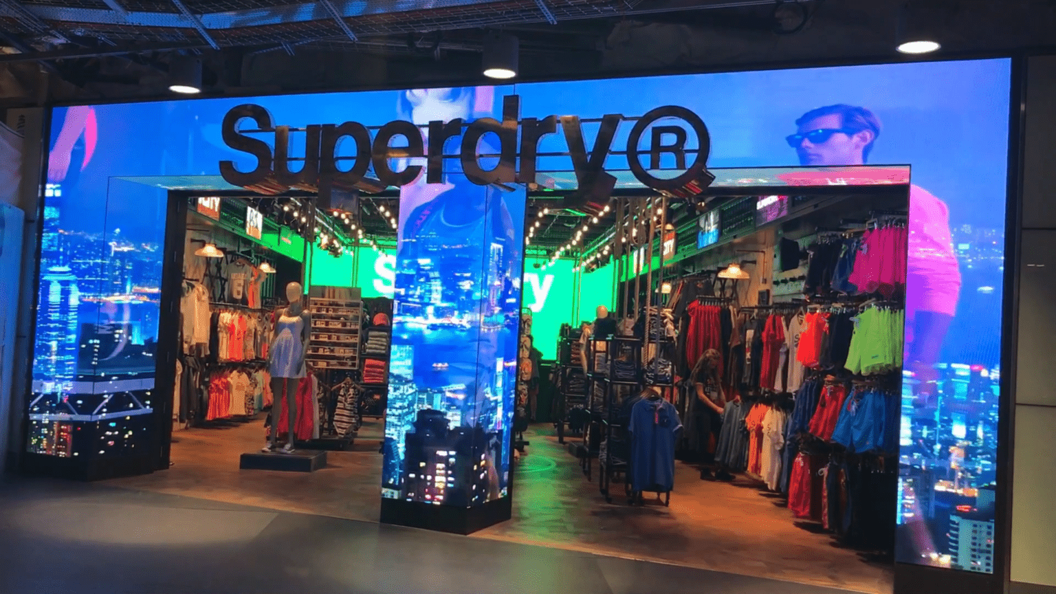 Custom LED Displays & Bespoke LED Screens